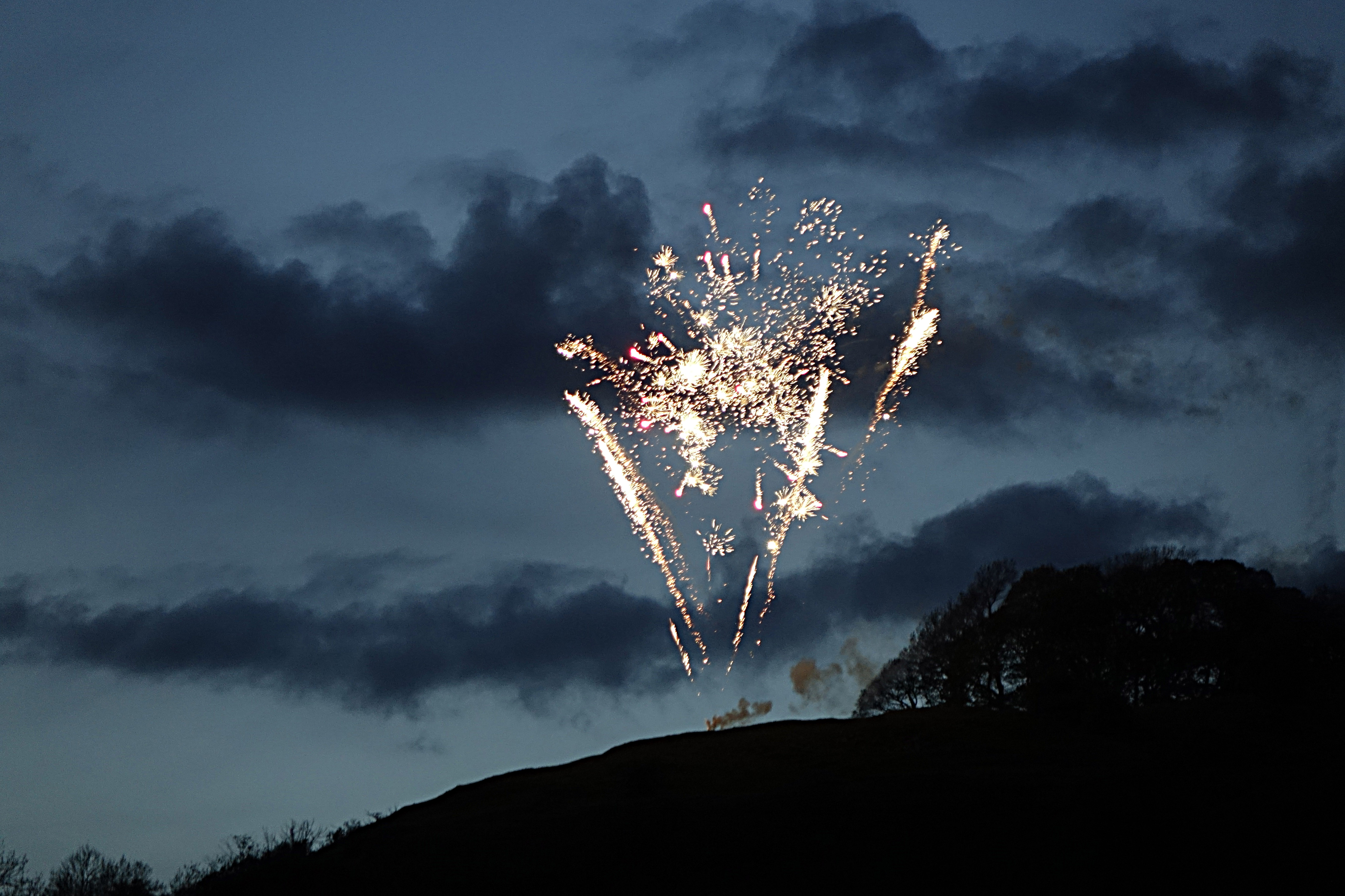 Coronation Fireworks | PARWICH.ORG
